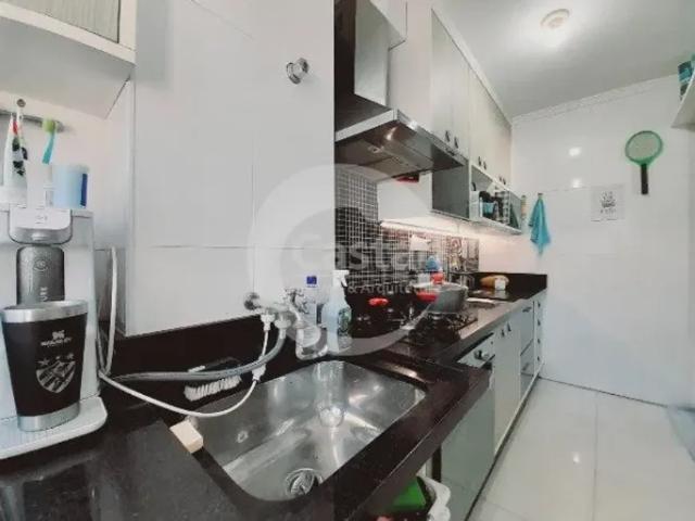 2 dormitórios com vaga, 42m²