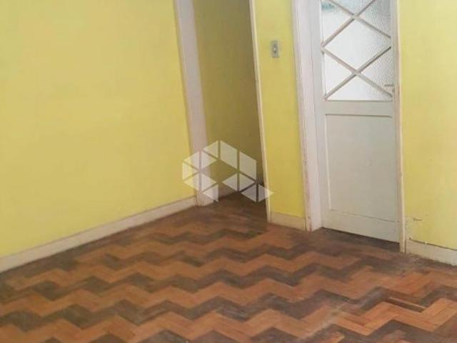 2 dormitorios com sacada, proximo a Redenção