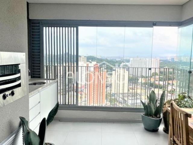 2 DORMITÓRIOS COM SUÍTE A POUCOS METROS DO METRÔ!