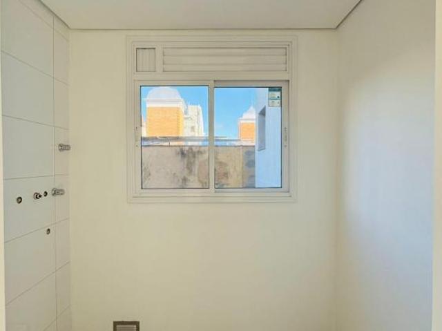 2 Dormitórios, suíte, sacada, vaga dupla I Apartamento Novo no Jardim Botânico
