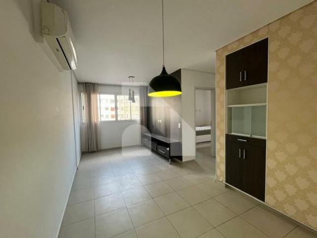 2 Dormitórios, sendo 1 Suíte e 1 vaga de Garagem a duas quadras do Shopping Higienópolis