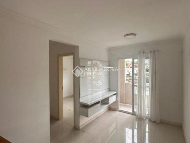 2 DORMITÓRIOS TODO MOBILIADO, SACADA, GARAGEM, ELEVADOR E PISCINA