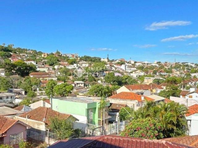 2 dormitórios, todo reformado Bairro Glória