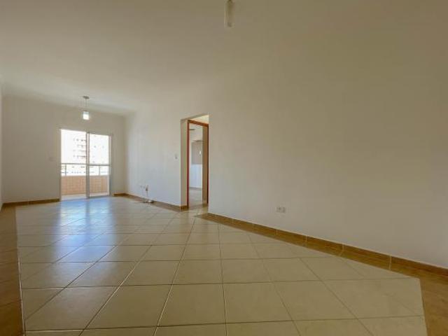 2 DORMS SENDO 1 SUÍTE E CHURRASQUEIRA A CARVÃO FORTE R$490 Mil