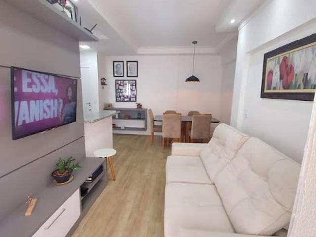 2 dorms / 1 vaga, com vista p/ Fazendinha. Condo com lazer!.