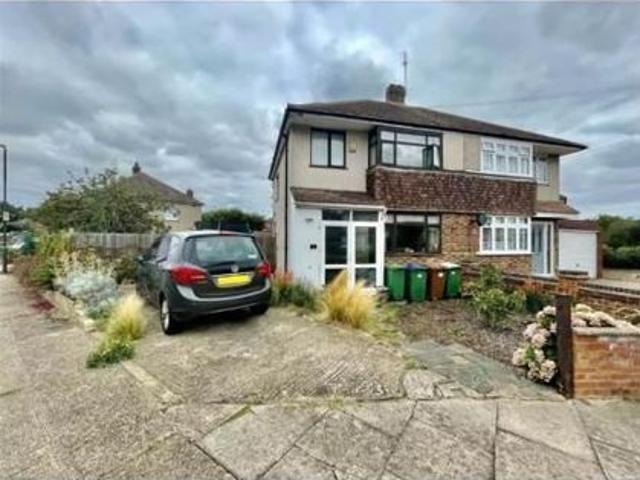 2 Dorthey Evans, Bexleyheath, London DA7, 3 bed detached house to rent, £2,500 pcm | PrimeLocation