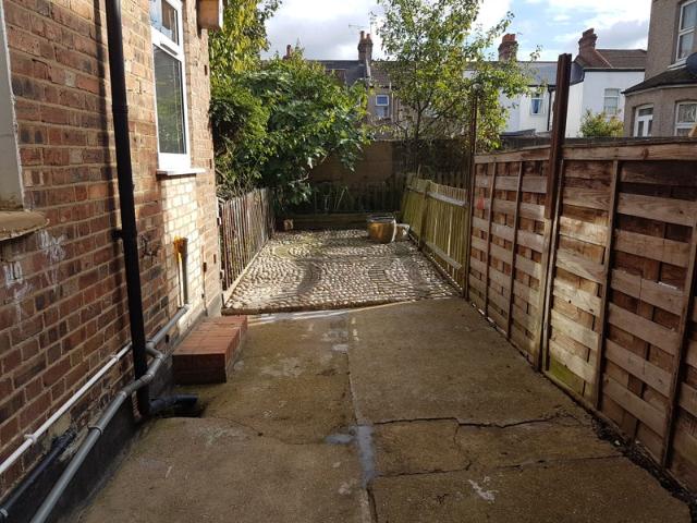 2 Double Bedroom garden flat