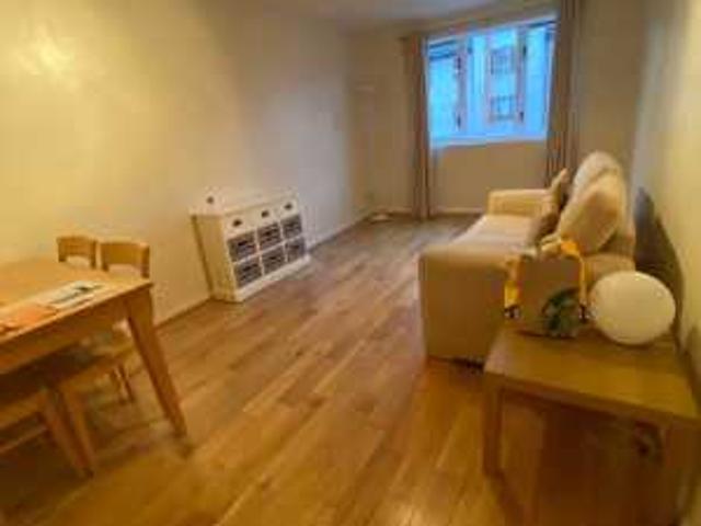 2 double bedrooms flat for short or long term