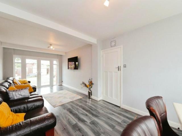 2 Double Rooms available for rent