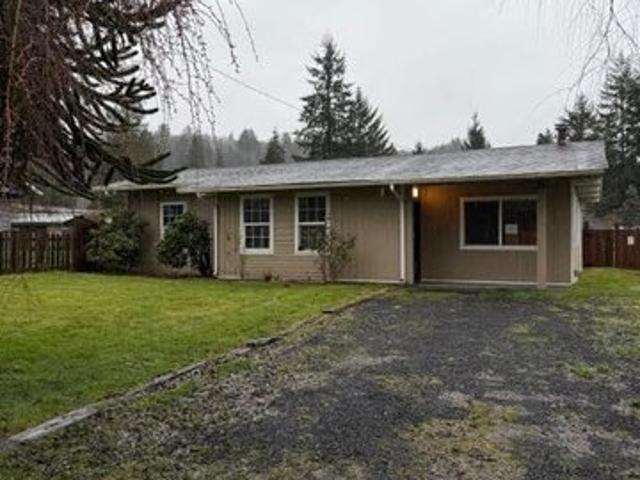 2 Evergreen Village Ln, Elma, WA 98541