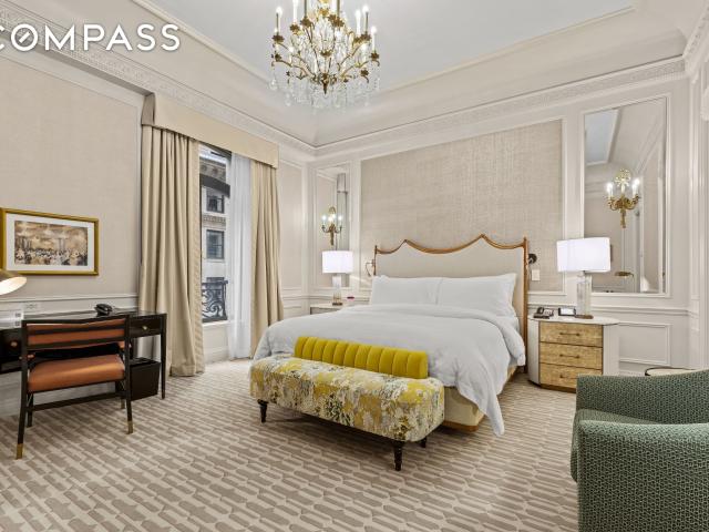 2 E 55th Street 918W17
