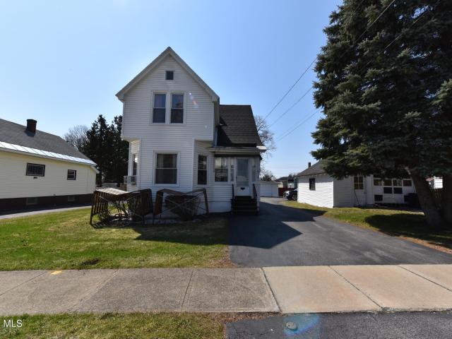 2 E Decker Street