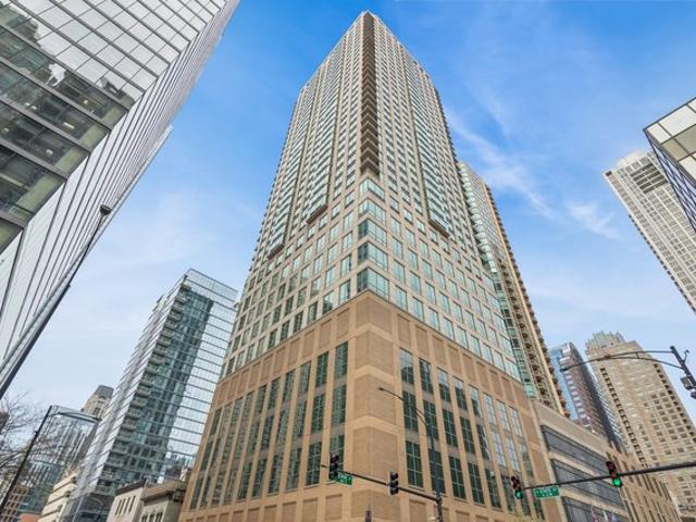 2 E Erie St Apt 3614, Chicago, IL 60611