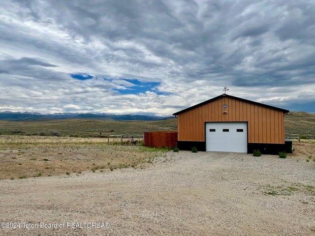 2 E Shoshone, Boulder, WY 82923