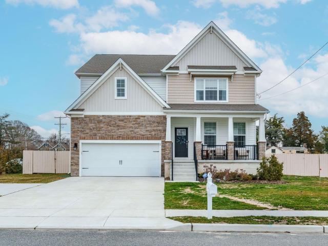 2 E. Poplar Ave