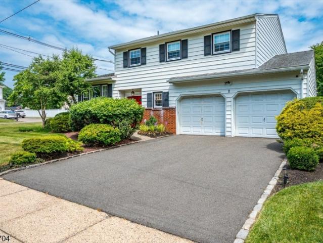 2 Eagle Rd