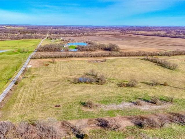 2 Eagle Ridge, Warrensburg, MO 64093 | MLS #2601