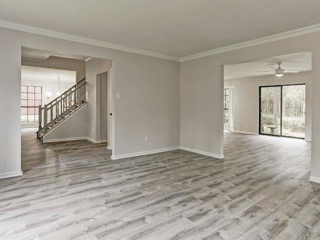 2 Eagle Rock Place