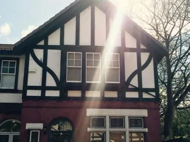 2 Eastfield Drive, Liverpool, L17 4LH, United Kingdom | Room for rent #131712875 | Rentberry