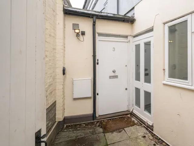 2 Earlsfield Road, London, SW18 3DD, United Kingdom | 4 bed house for rent #165446468 | Rentberry