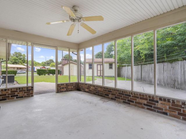 2 Elberton Avenue