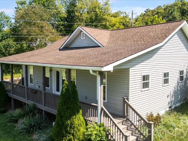 2 Elkmont Place