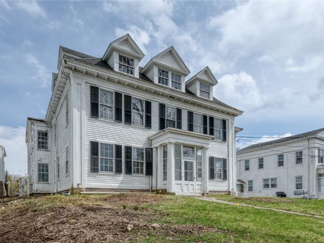 2 Elm Street