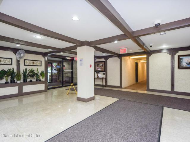2 Elmwood Park Drive # 615