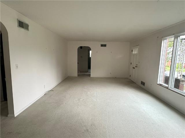 2 Emerson St
