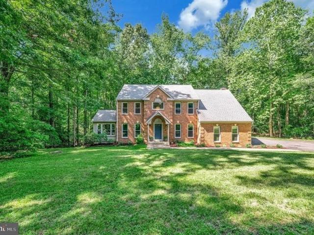 2 English Hills Dr, Falmouth, VA 22406