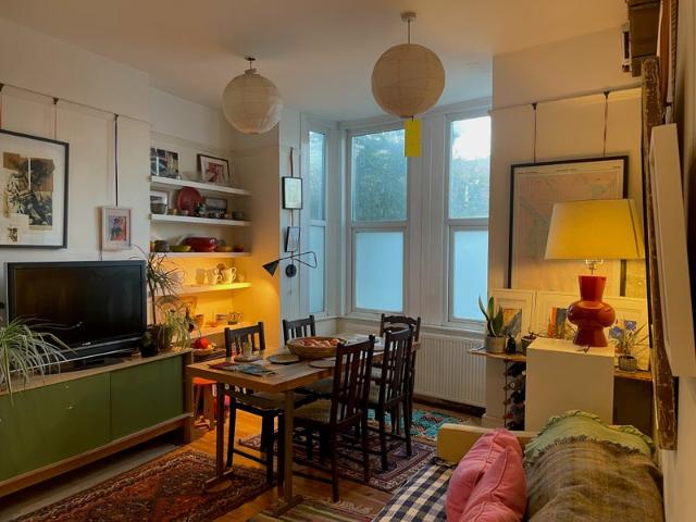 2 Ensuite Bedroom Flat in Peckham wth Patio