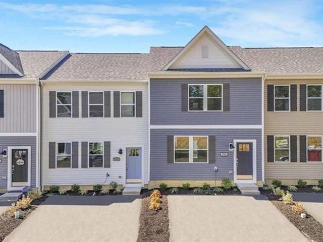 2 Erow St, Fairmont, WV 26554