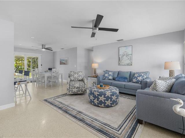 2 Fairview Blvd, Fort Myers Beach, FL 33931 | MLS #226017