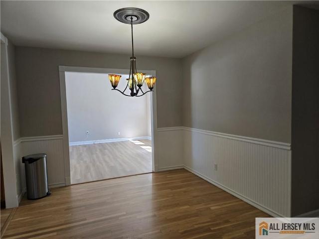 2 Farmingdale Road