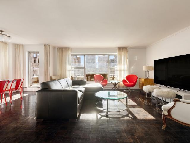 2 Fifth Avenue, New York, NY