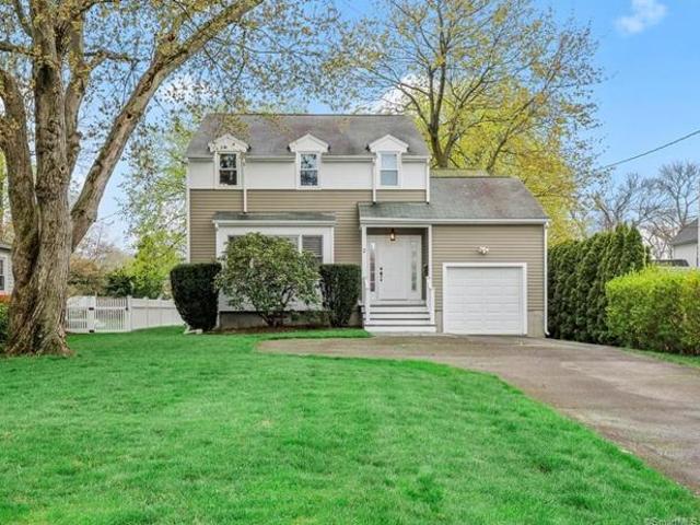 2 Filbert Rd, Norwalk, CT 06851