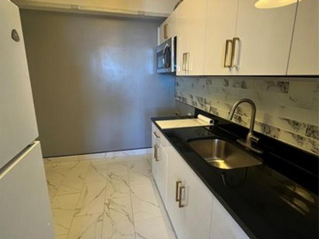2 Fordham Hill Oval Apt 12E, Bronx, NY 10468