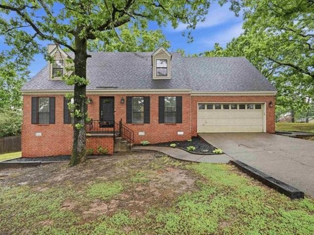 2 Forestwood Cv, Little Rock, AR 72223