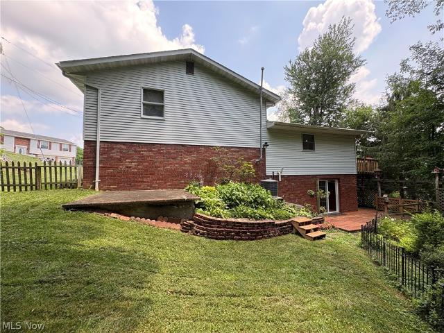 2 Franklin Dr. Brookside
