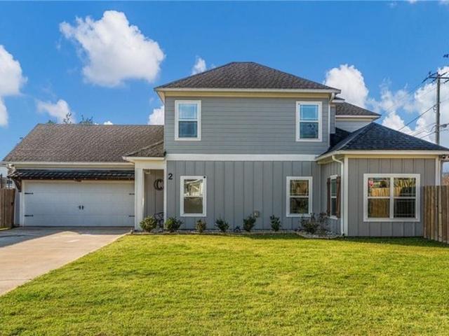 2 Gardner Way, Phenix City, AL 36869