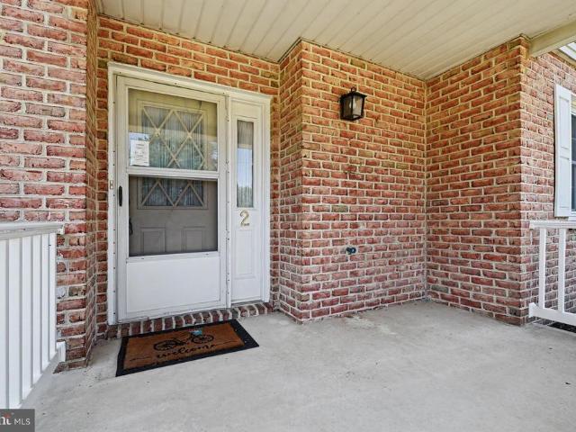 2 Garland Court