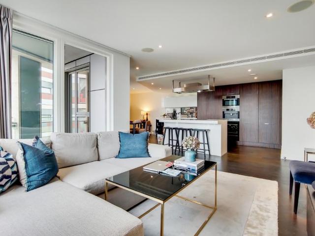 2 Gatliff Road Sloane Square SW1W 3 bed flat to rent £6,647 pcm £1,534 pw