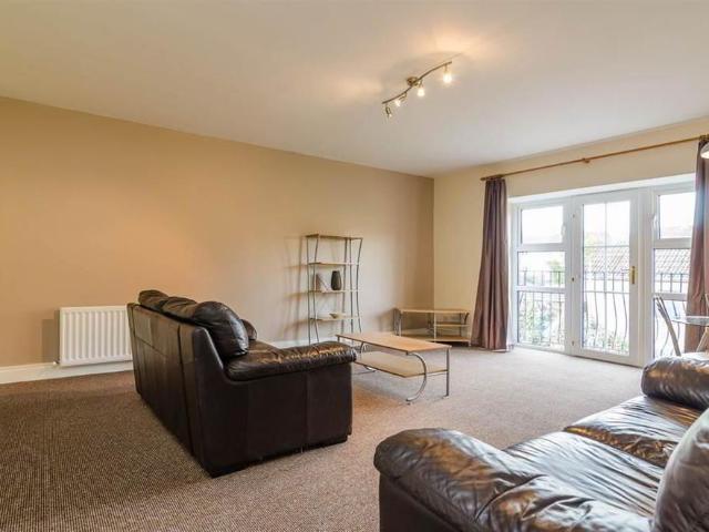 2 Glenburn Ford, Dunmurry, Belfast, BT17 9BF