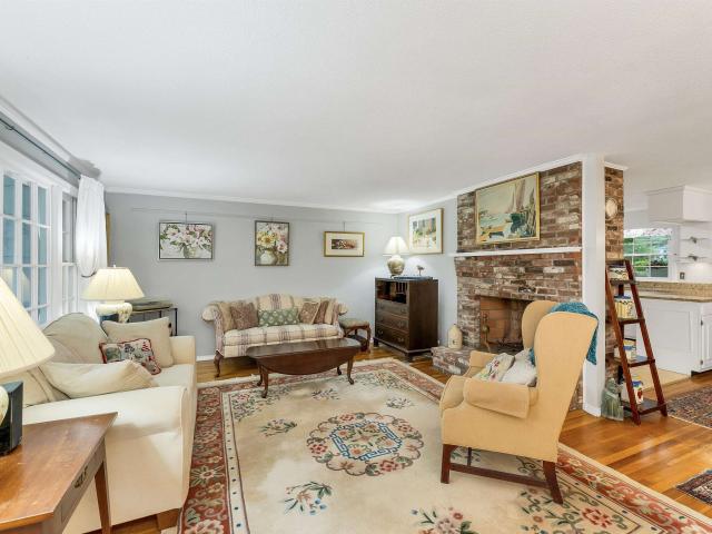 2 Glendale Road