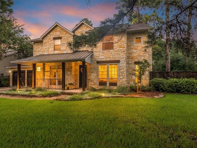 2 Glistening Pond Pl, The Woodlands, TX 77382