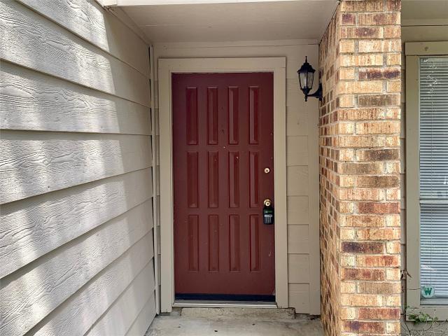 2 Goldthread Court
