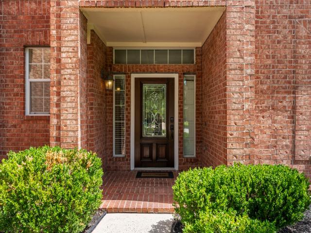 2 Granite Path Place