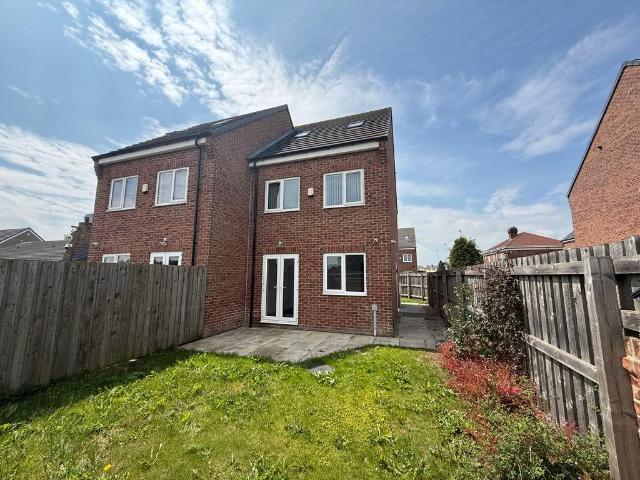 2 Grace Court, Kinsley WF9, 3 bed semi detached house to rent, £850 pcm | PrimeLocation