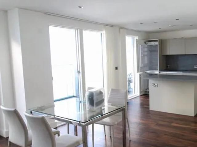2 Greengate, Salford, M3 7NL, United Kingdom | 3 bed apartment for rent #155296353 | Rentberry