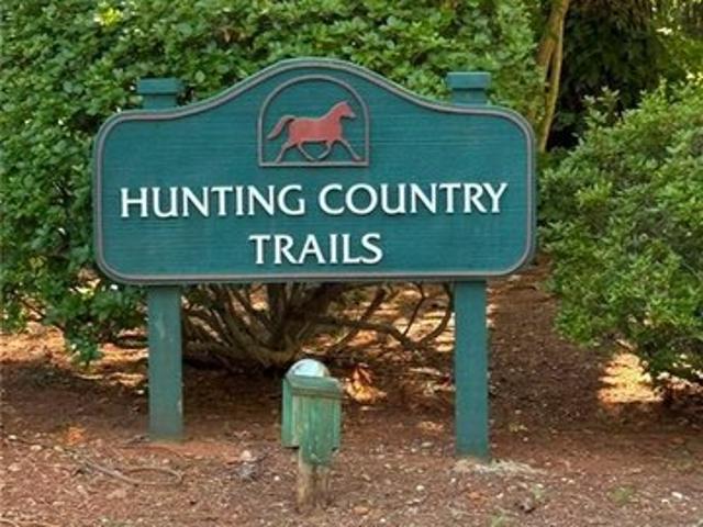 2 Hunting Country Trl, Tryon, NC 28782